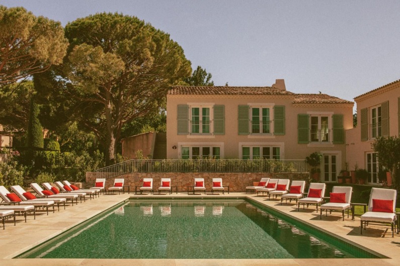 ルー ピネ｜Hôtel Lou Pinet Saint-Tropez
